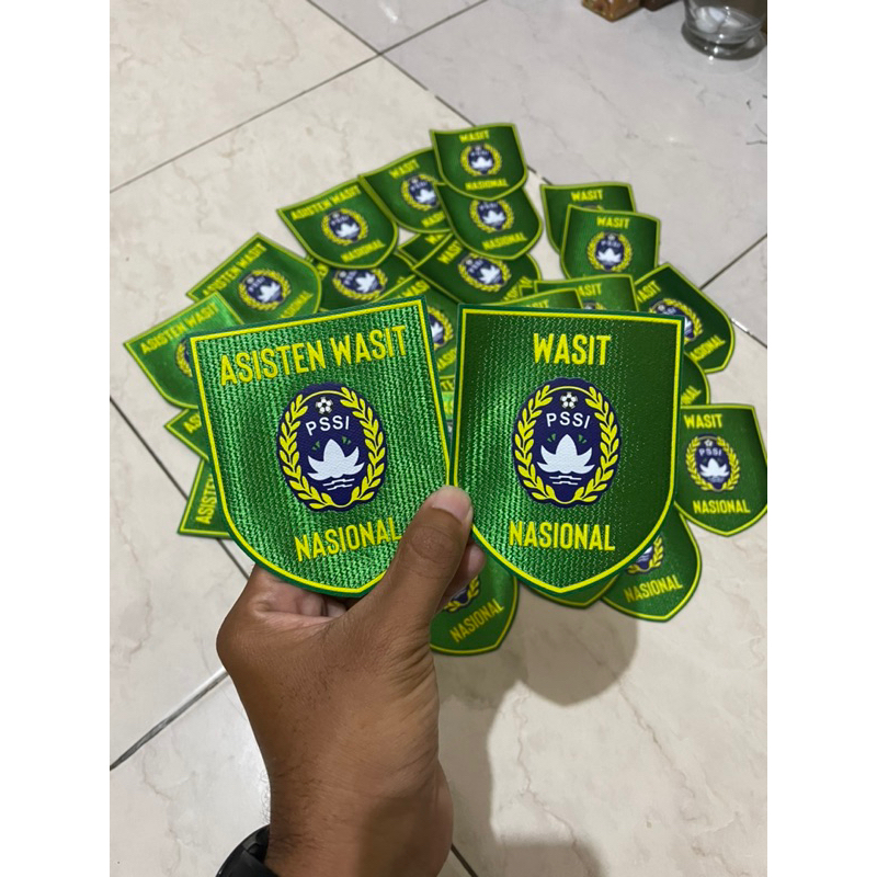 Jual PATCH / BET WASIT SEPAKBOLA FUTSAL NASIONAL | Shopee Indonesia