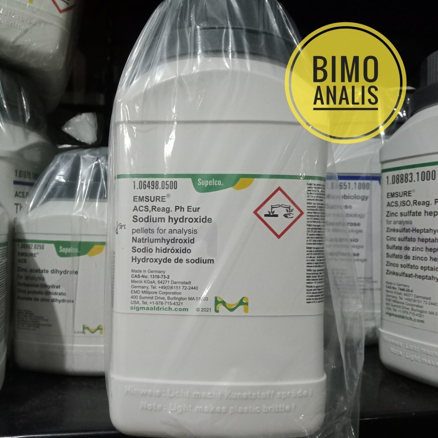 Jual Sodium Hydroxide Merck 500GR | Natrium Hidroksida | NaOH Merck ...