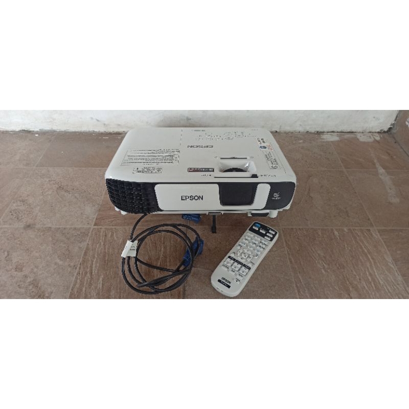 Jual Proyektor Epson EB-X450 Second | Shopee Indonesia