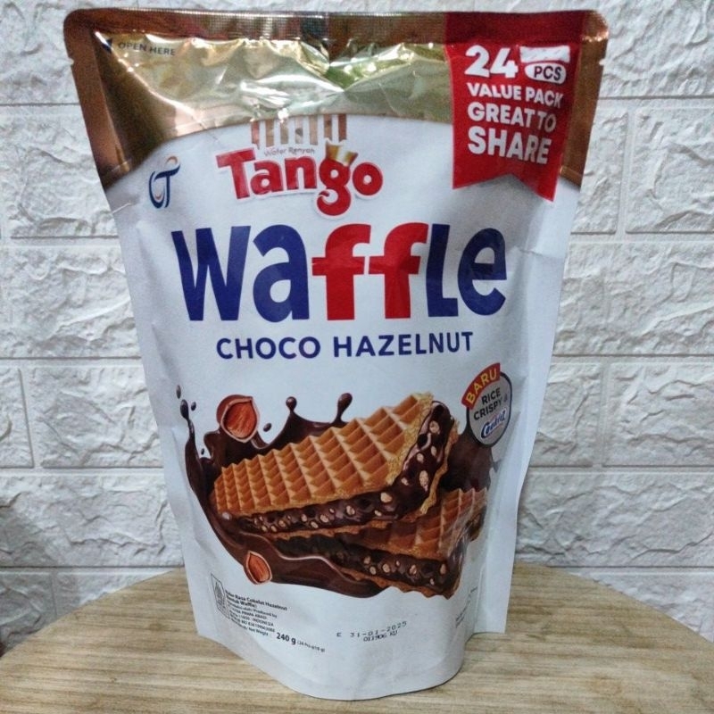 Jual TANGO Waffle MURAH BARU Hazelnut kemasan Pouch 240gr | Shopee ...