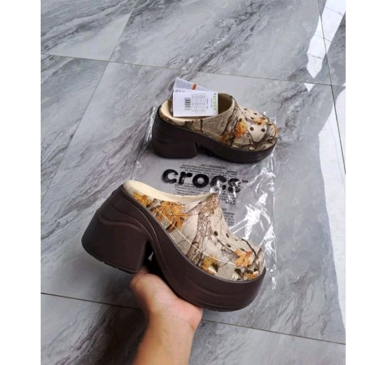 Jual Crocs Siren clog motif / Sandal wanita Crocs Siren / Crocs siren ...