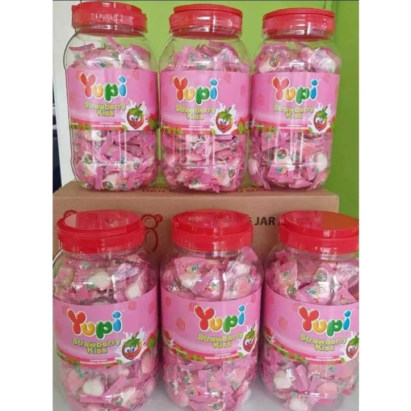 Jual (1dus isi 6) Yupi Toples permen yupi strawberry kiss 1dus isi ...