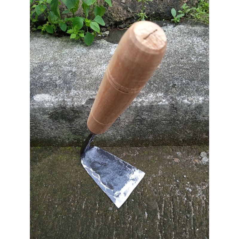 Jual pacul mini berkebun cangkul mini kored rumput | Shopee Indonesia