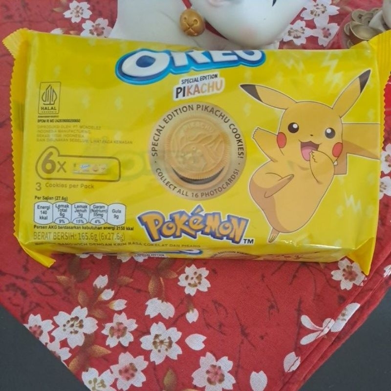 Jual Oreo Pikachu Oreo Pokemon photocard special edition 165gr choco ...
