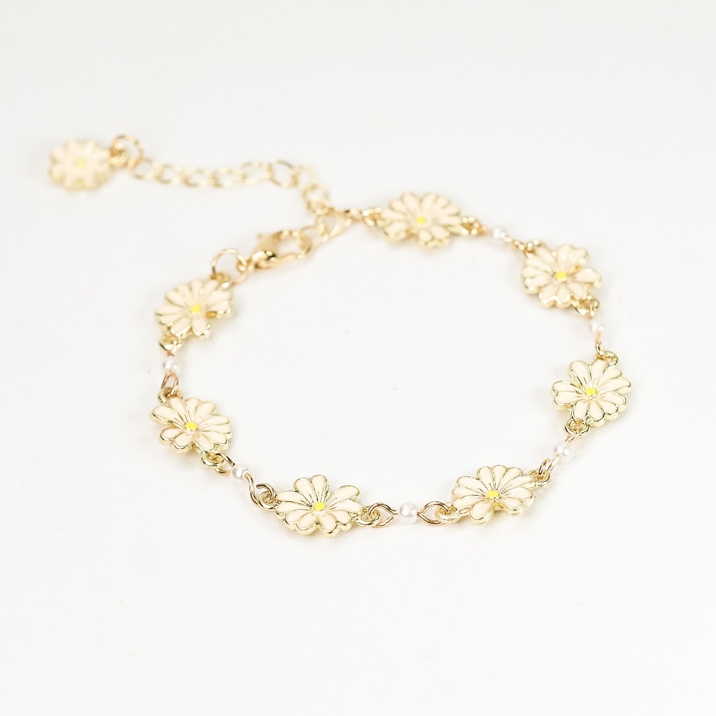 Jual Daisies Bracelet — Gelang Bunga Daisy Fashion Wanita Kusukagaya ...