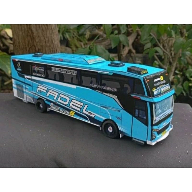 Jual PROMO MINIATUR BUS RATU PANDORA JET BUS 5 1/50 PAPERCRAFT | Shopee ...