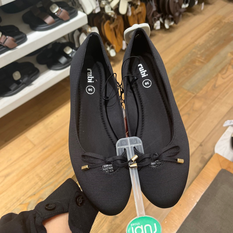 Jual Flatshoes Emma bow ballerina rubi sale | Shopee Indonesia