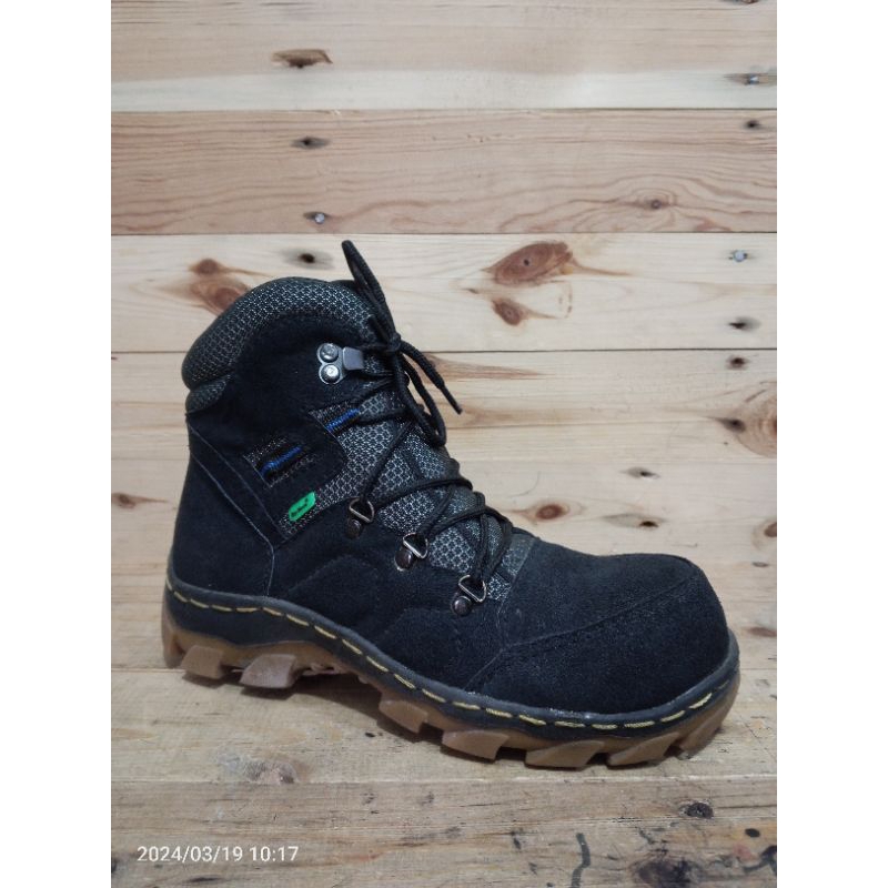 Jual SEPATU KERJA SEPATU SAFETY SEPATU UJUNG BESI SEPATU PROYEK SEPATU ...