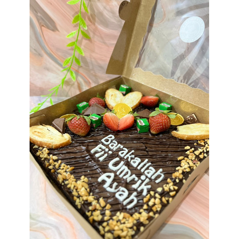 Jual FUDGY BROWNIES // BROWNIES // KUE ULANG TAHUN // CAKE | Shopee Indonesia