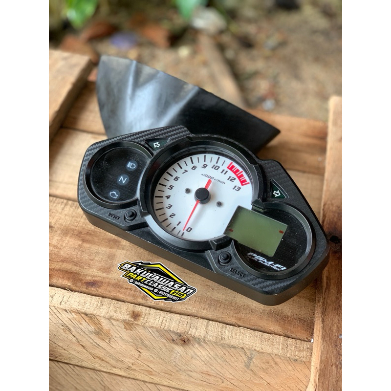 Jual spidometer Honda CB150R old speedometer CB150R old original second ...