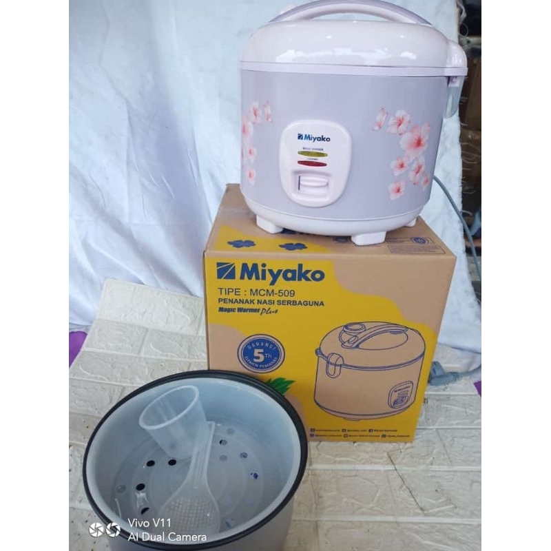 Jual Magic com MCM-509 ukuran 1,8 liter merk Miyako | Shopee Indonesia