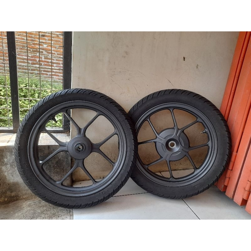 Jual VELEG PELK RACING DEPAN BELAKANG HONDA GENIO/ BEAT ALL NEW SET BAN ...