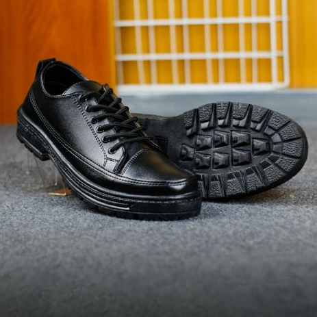 Jual 39-43 Sepatu Docmart Sneakers Casual Pria WSFY Shoes Fashion Full ...