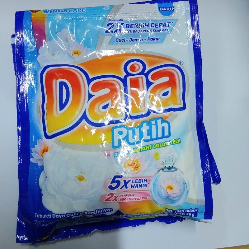 Jual DAIA DETERGENT BUBUK putih sachet 46 g | Shopee Indonesia