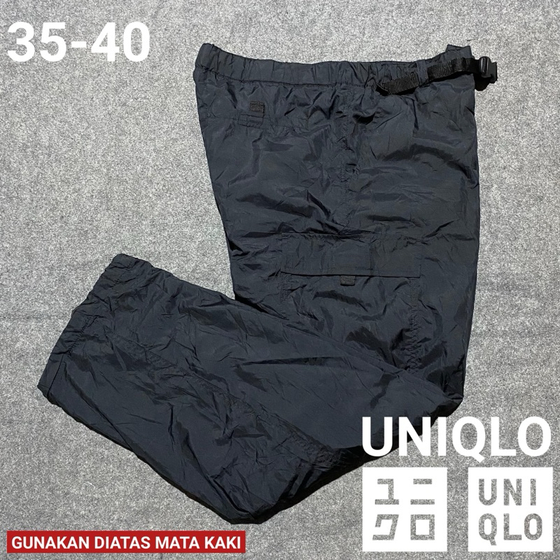 Jual UNIQLO PARASUT CARGO OUTDOOR SIZE L | Shopee Indonesia