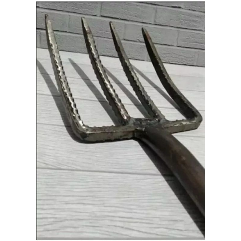 Jual GARFU INJAK GARFU TANAH BERKUALITAS COCOK UNTUK BERKEBUN GARFU ...