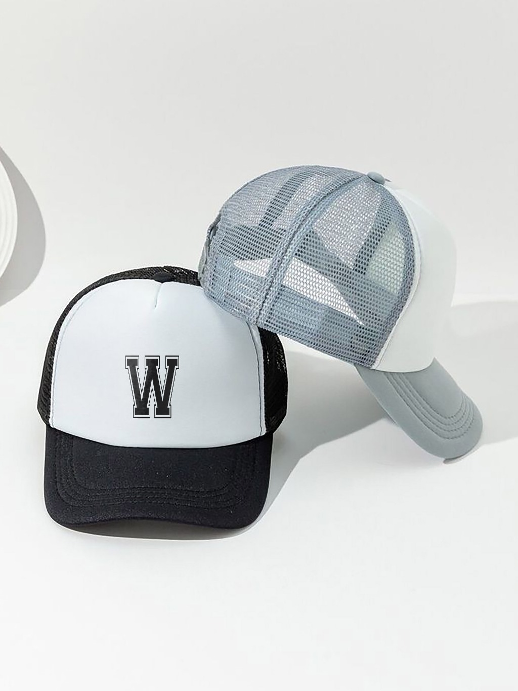 Jual Topi Huruf W | Topi Baseballcap Abjad Huruf Teks Alphabet A B C D ...