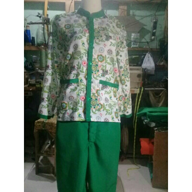 Jual setelan baju batik madrasah diniyah logo fkdt terbaru 2024 ...