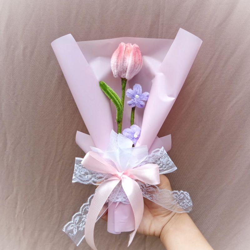 Jual Buket bunga kawat bulu | buket bunga tulip | pipe flower bouquet ...