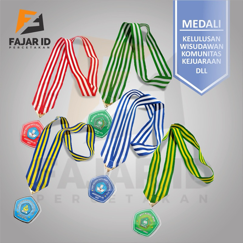 Jual Medali Kelulusan Sekolah / Medali Akrilik Stiker / Medali Wisuda ...