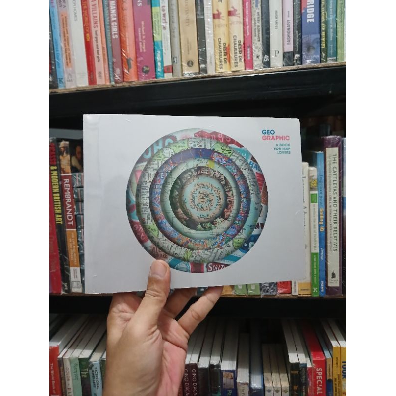 Jual Geo Graphic A book for map lovers | Shopee Indonesia