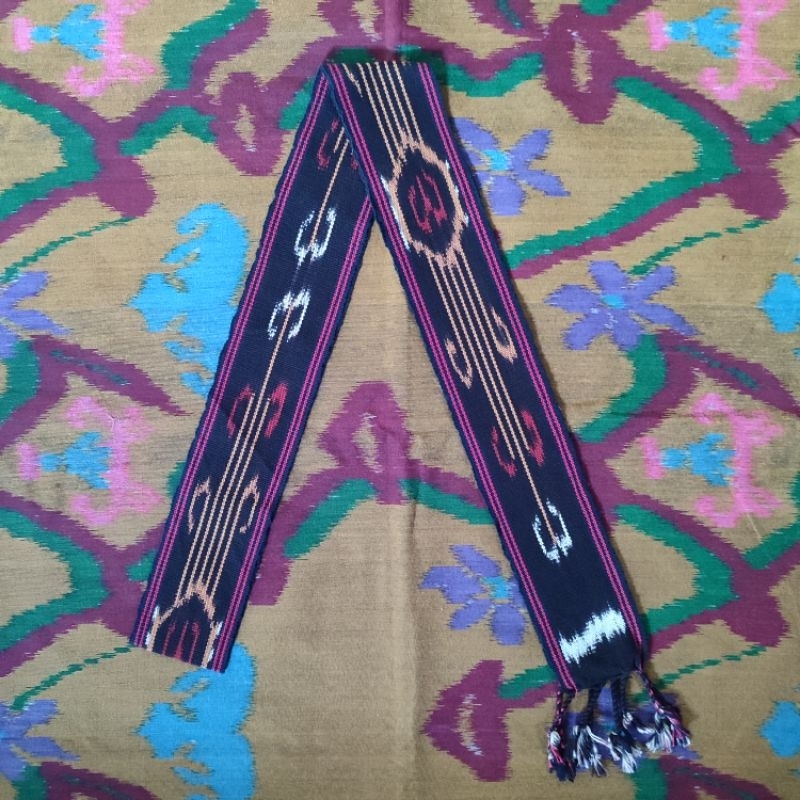 Jual Ikat kepala Etnik Dayak Kalimantan, Kain Tenun Etnik, Syal Tenun ...