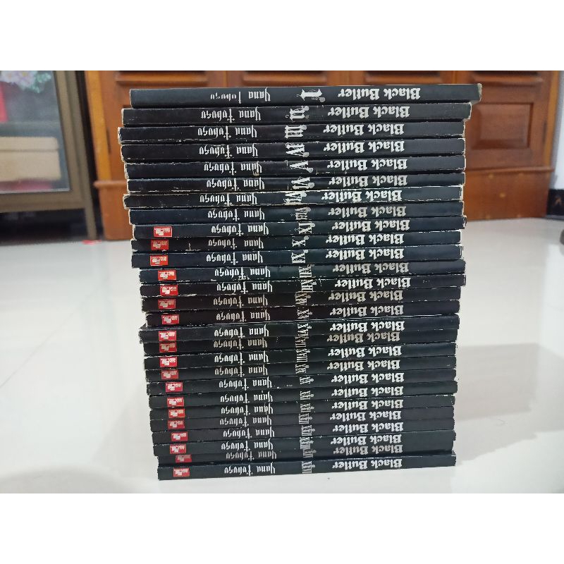 Jual Set Komik Black Butler 25 Komik (1 - 25) | Shopee Indonesia