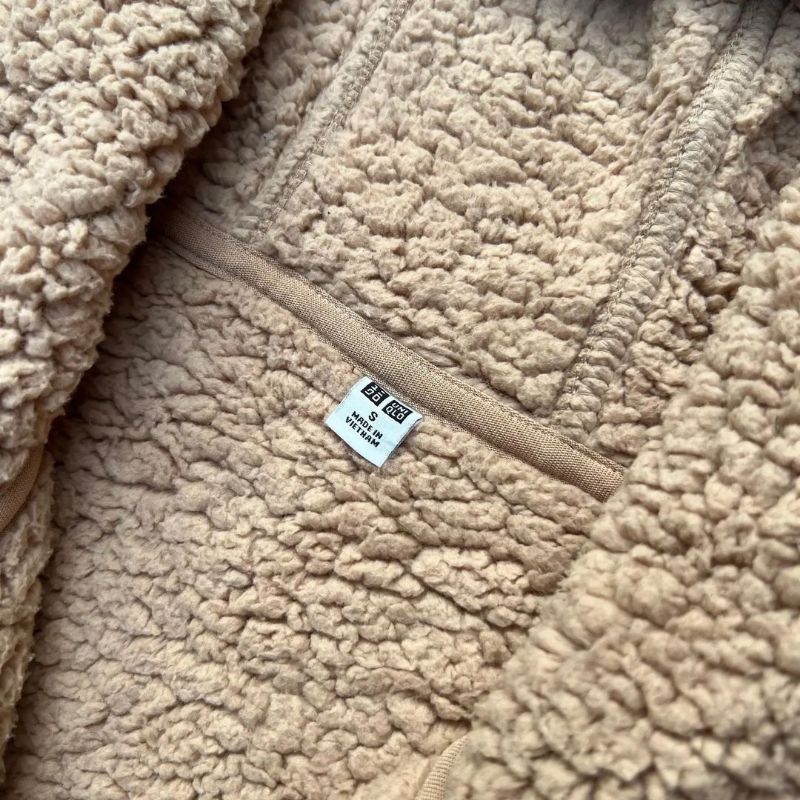 Jual UNIQLO SHERPA | Shopee Indonesia