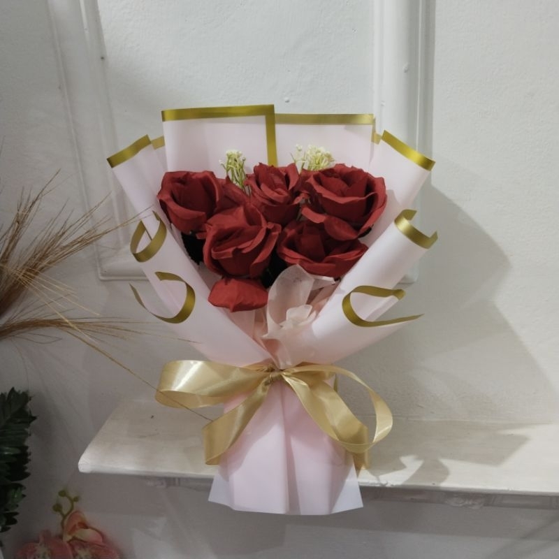 Jual Buket Wisuda Cewek Cowok Bunga / Bucket Bunga Graduation Pelulusan ...