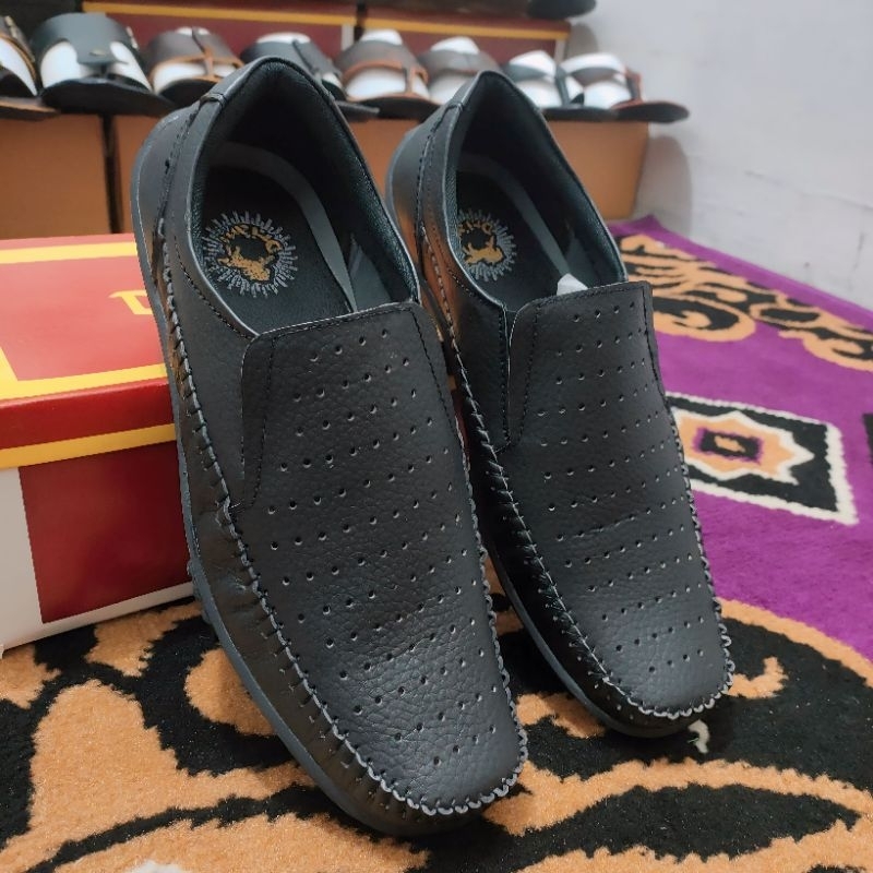 Jual SEPATU CASUAL MOCCASIN PRIA KULIT SAPI ASLI 100% - DR. I'AM KR. 02 ...