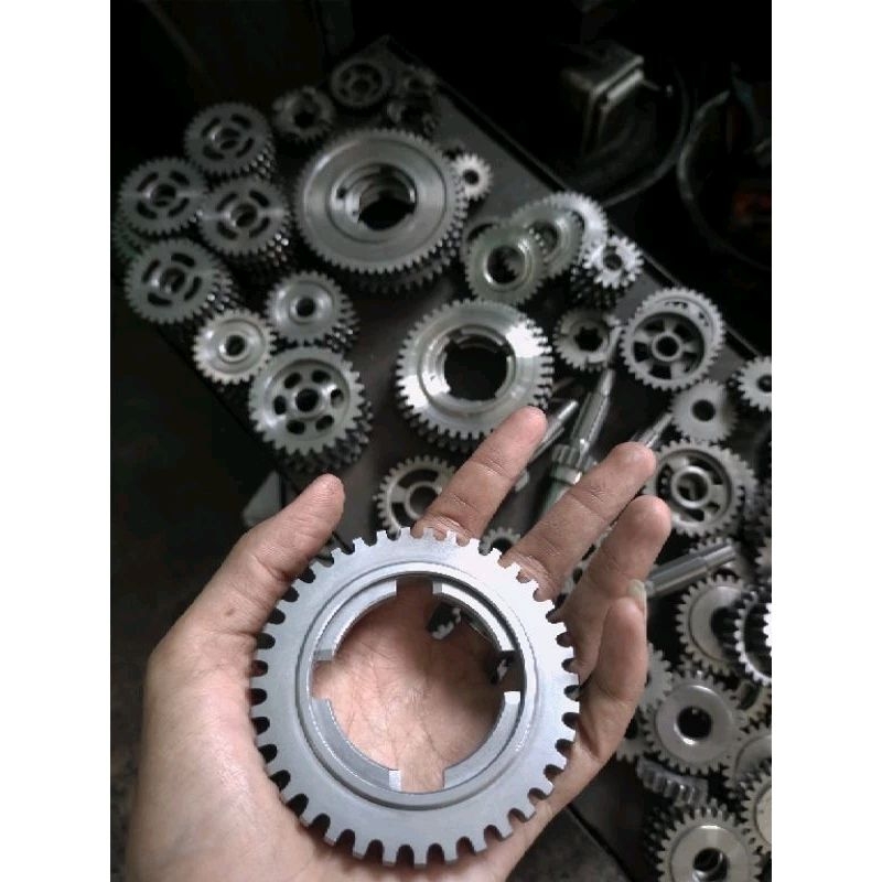 Jual Rasio motor Vespa 37T dan 36T gigi 4 pnp std | Shopee Indonesia