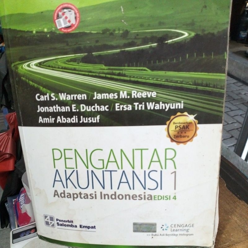 Jual pengantar akuntansi 1 adaptasi Indonesia edisi 4 pengarang Warren | Shopee Indonesia