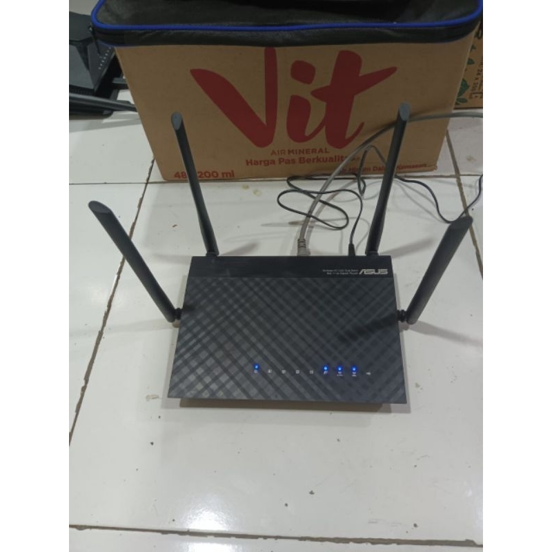 Jual Asus RT-AC1200+ Wireless AC1200 Dual Band Gigabit Router | Shopee ...