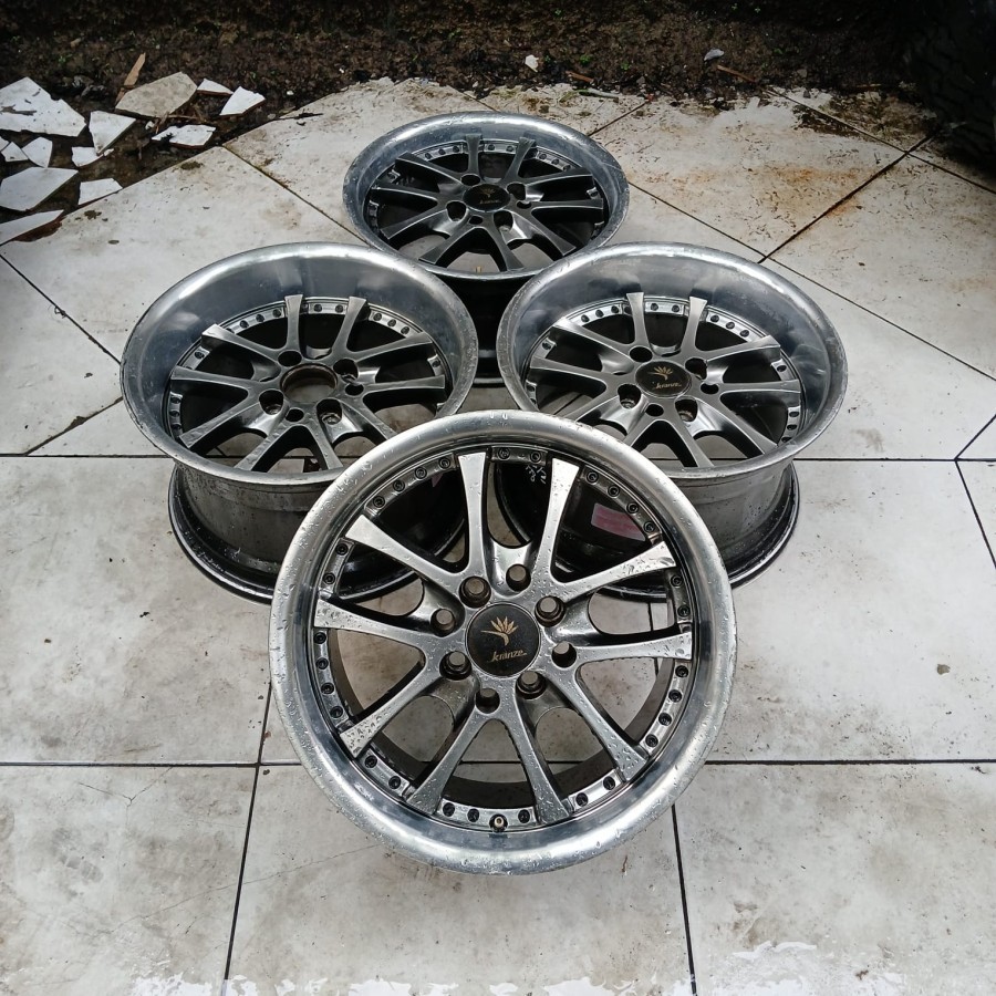 Jual Velg Racing Bekas KRANZE R15 lebar 7/8.5 H4x100/114.3 Black polish ...