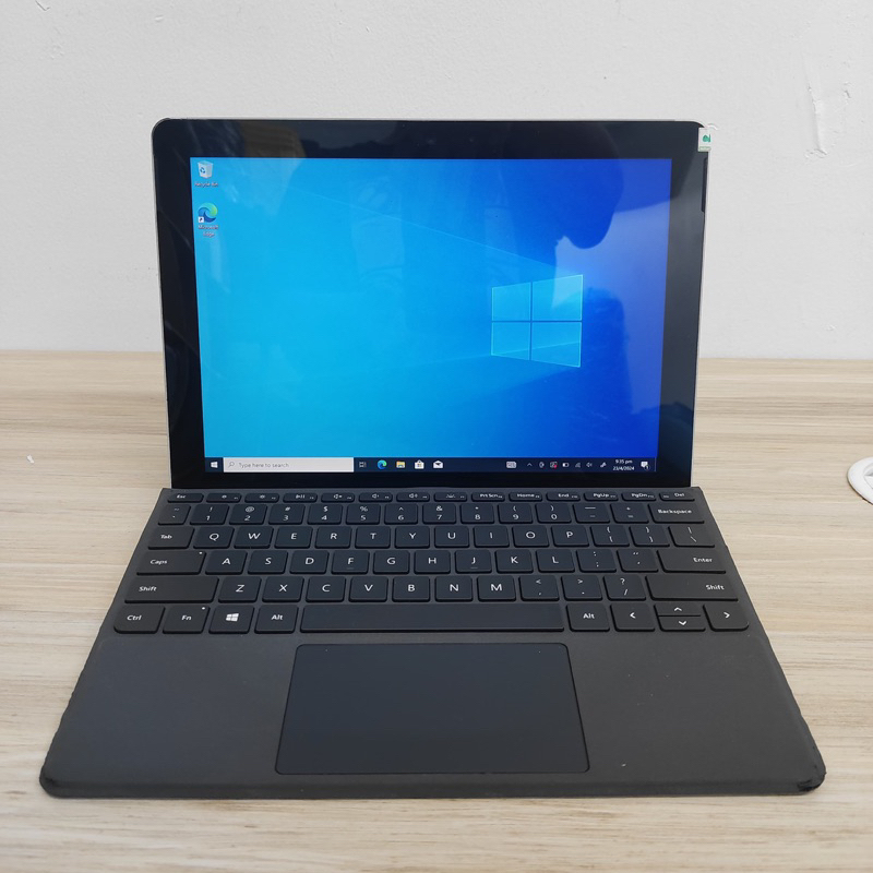 Jual laptop surface go 1 ram 8 ssd 128 second murah bergaransi | Shopee ...