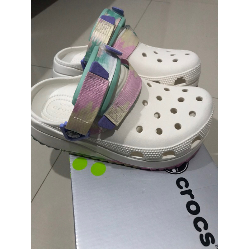 Jual Crocs Classic Hiker Clog | Shopee Indonesia
