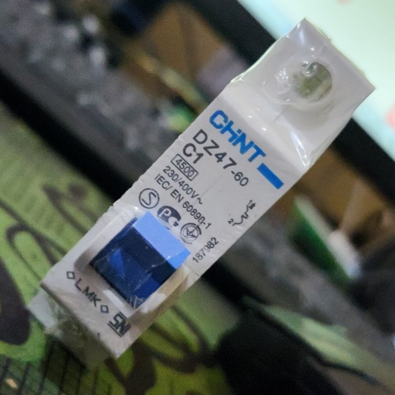 Jual MCB Chint DZ47-60 1P 1A | Shopee Indonesia