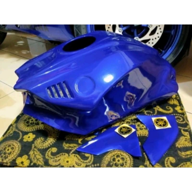 Jual cover tangki r15v4 model r7 warna bisa request | Shopee Indonesia