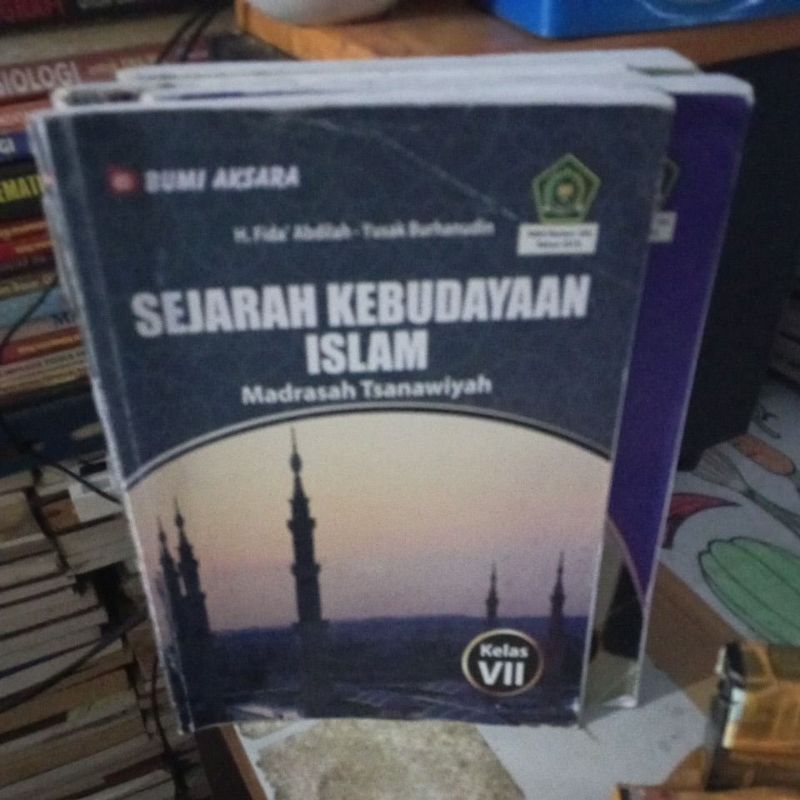 Jual BUKU SKI/SEJARAH KEBUDAYAAN ISLAM MTS KELAS VII 2019 PENERBIT BUMI AKSARA | Shopee Indonesia