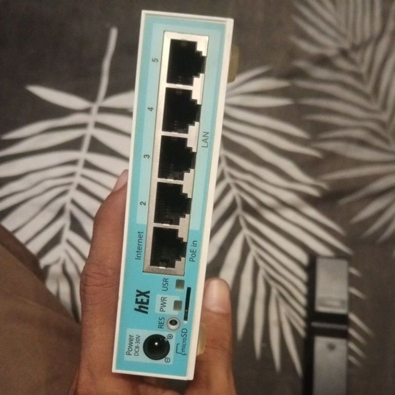 Jual Mikrotik RB 750 GR3 Hex | Shopee Indonesia