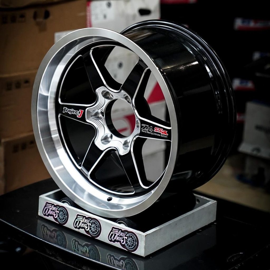 Jual Velg Racing Mobil JF886-Samlong Style (SUV) Ring 18 PCD 6x139 Lebar 9.5 ET 20 Gloss Black ...