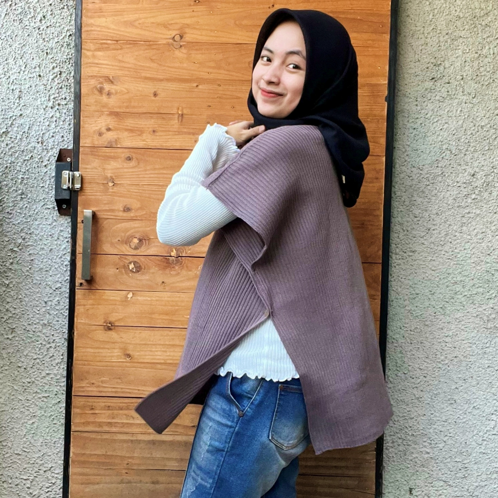 Jual BATWING RAJUT ROMPI CAMILLA/OUTER ROMPI RAJUT MOTIF BATWING ...