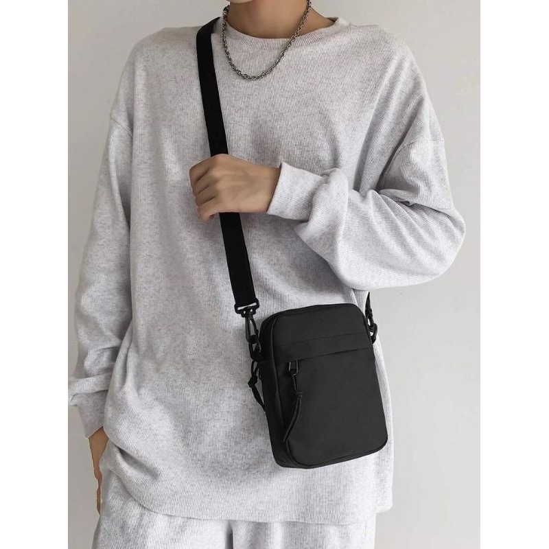 Jual Tas Selempang Crossbody Hitam Polos Distro Korea Bahan 100% Kanvas ...