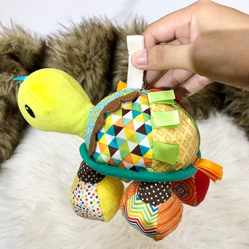 Jual Baby Rattle Sensory Play Turttle ( Infantino ) Original | Shopee ...