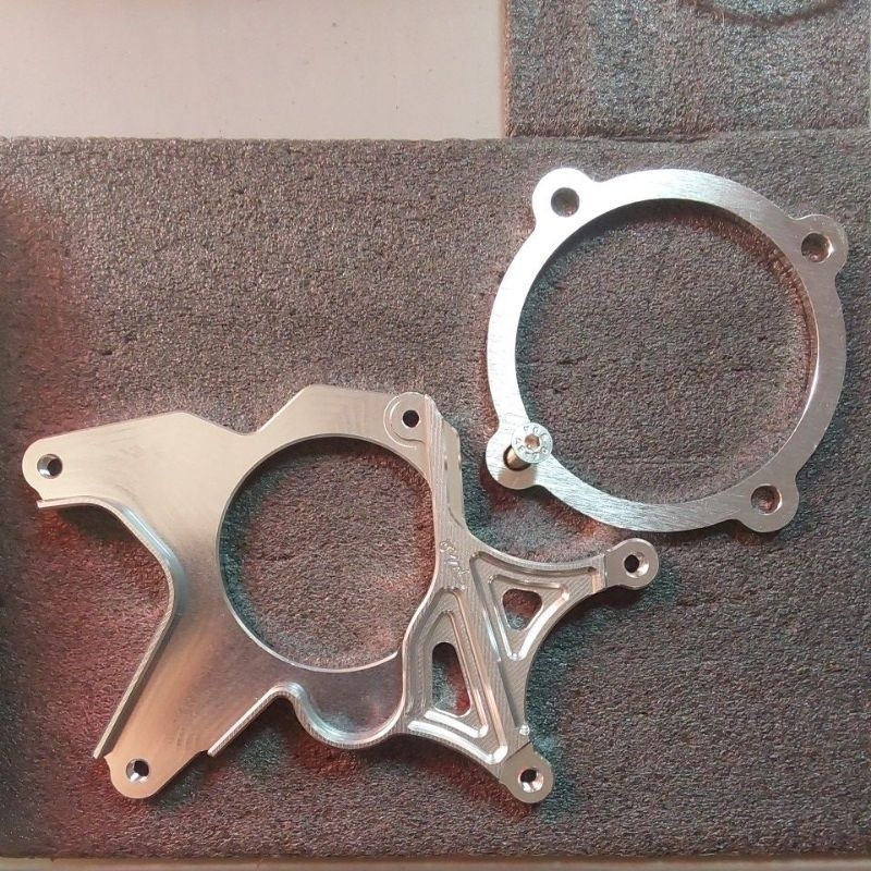 Jual bracket disc belakang vario160 almunium CNC made in vietnam ...