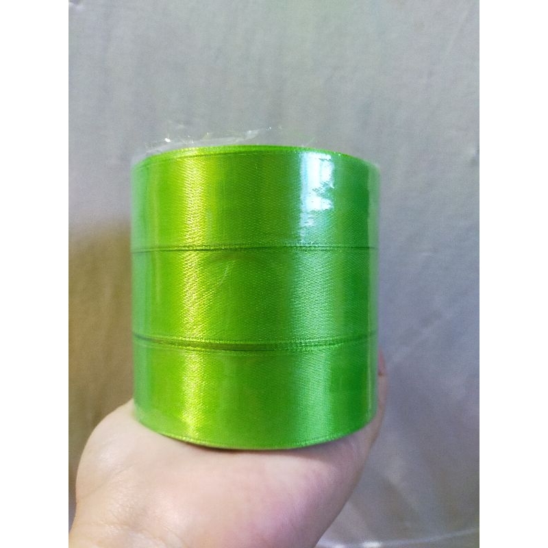 Jual Pita Satin 2,5 CM (1 inch) // Pita Satin 1" 2,5cm | Shopee Indonesia