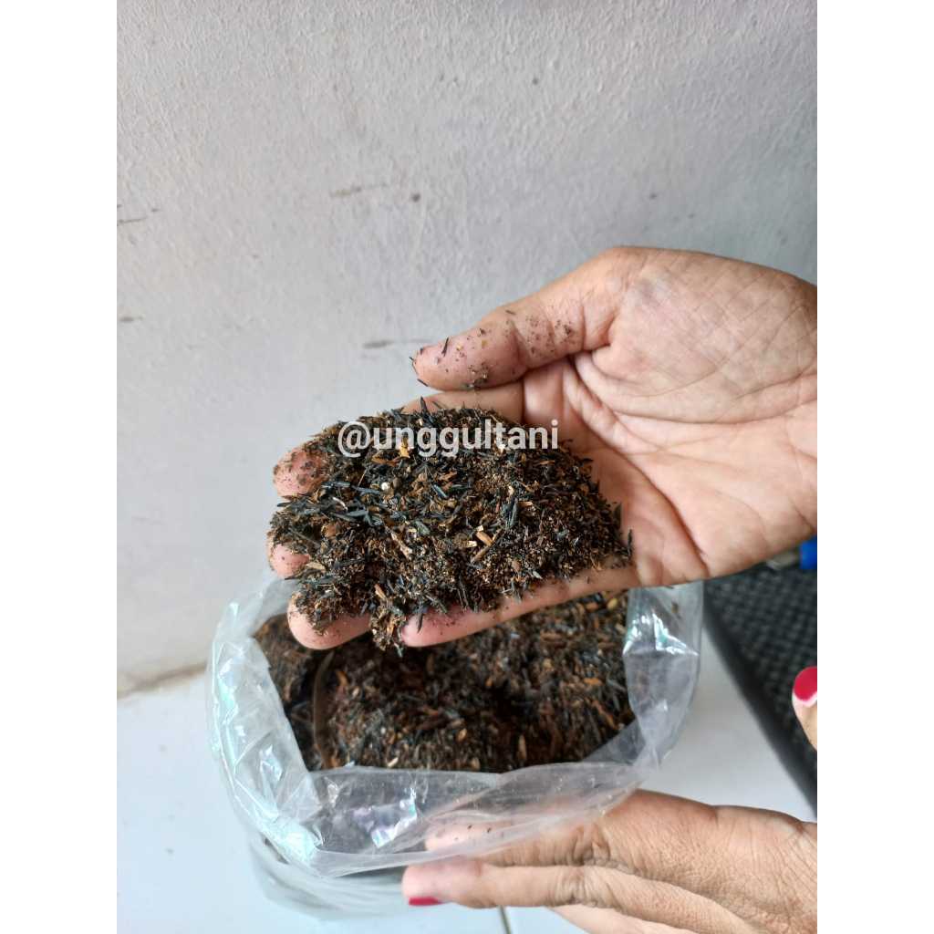 Jual Pupuk Kompos Organik Siap Pakai Kemasan 1kg | Shopee Indonesia
