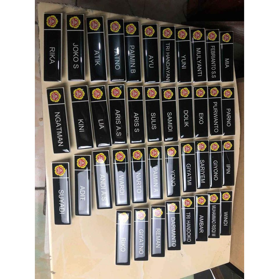 Jual Nama dada /Name tag,Sekolah,guru,kantor,dll | Shopee Indonesia