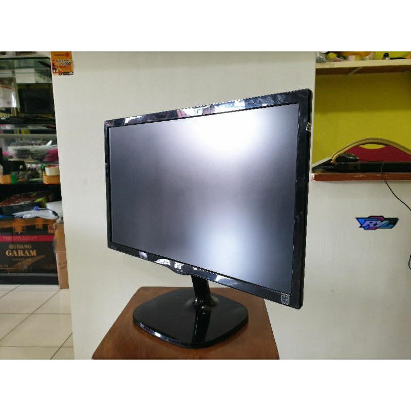 Jual Monitor Led IPS 22inch FHD LG | Shopee Indonesia