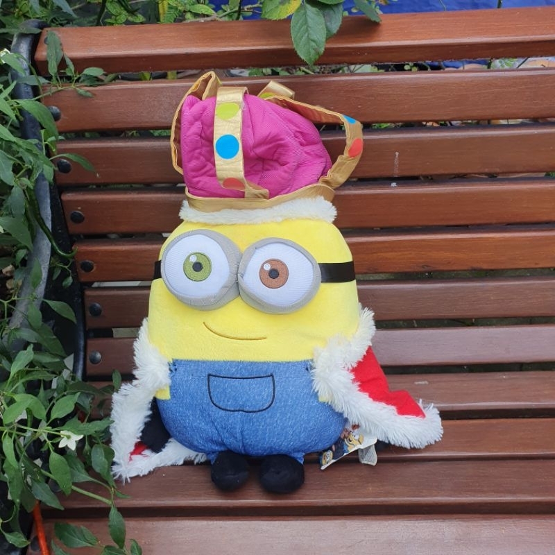 Jual Boneka Despicable Me Minion King Bob original | Shopee Indonesia